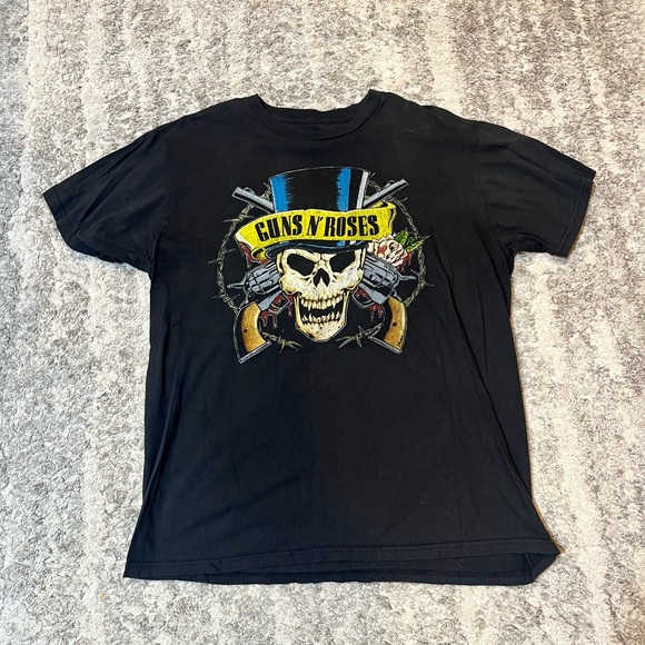 Bravado | Shirts | Guns N Roses Skull Two Guns T Shirt Black Men Large ...